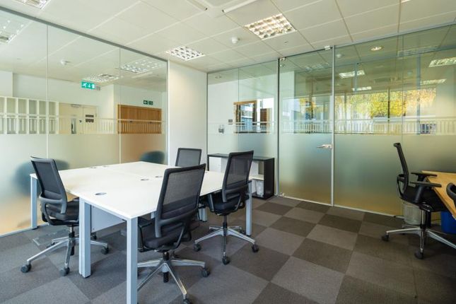 Wingate Square, Clapham Old Town SW4, office to let - 60491034 ...