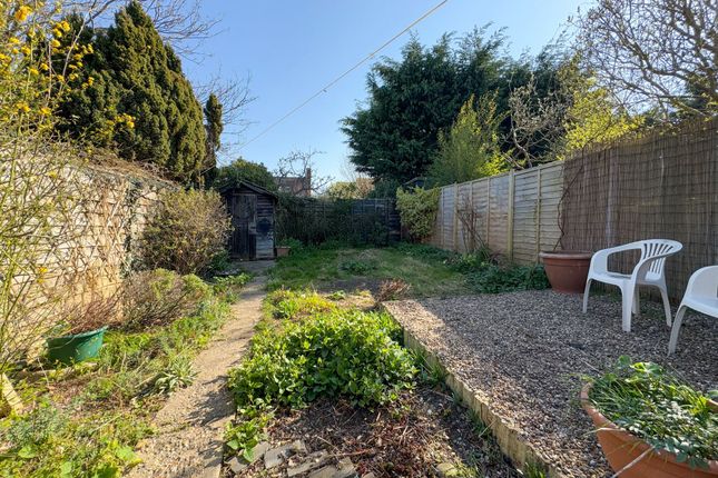 New Cut, Hadleigh IP7, 2 bedroom end terrace house for sale - 69875001 ...