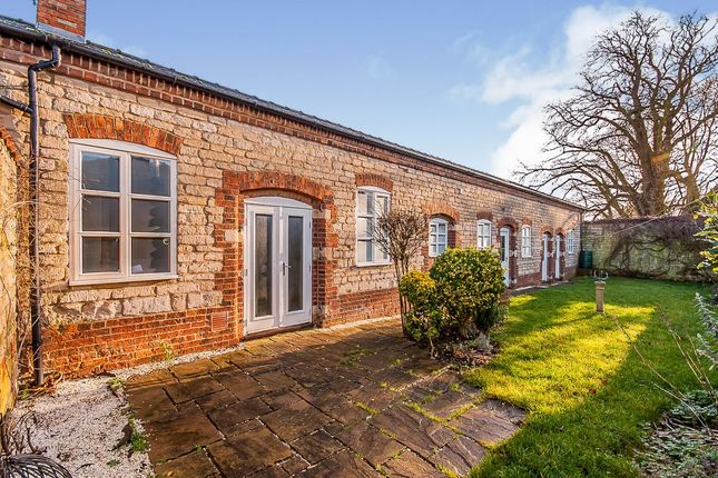 The Granaries, Scopwick, Lincoln LN4, 3 bedroom barn conversion for ...