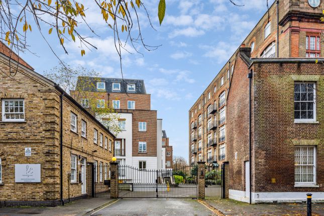 Devonhurst Place, Heathfield Terrace W4, 1 bedroom flat for sale ...