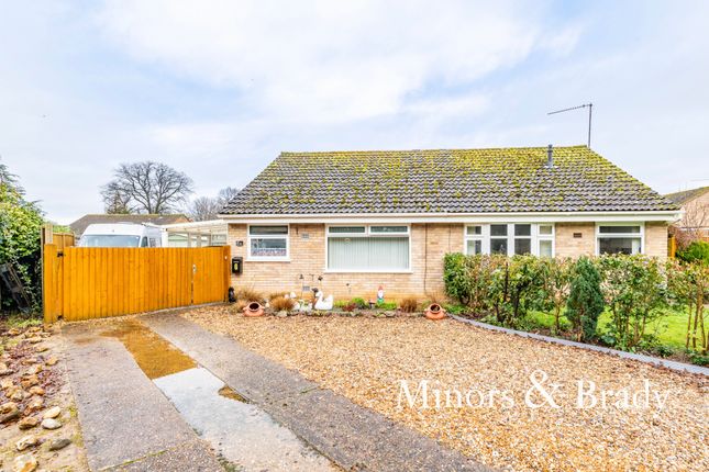 Homes for Sale in Gidney Drive, Heacham, King's Lynn PE31 - Buy ...