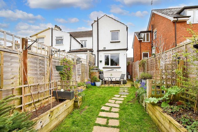 Chalklens Cottages, Portland Road, Wouldham ME1, 2 bedroom end terrace ...