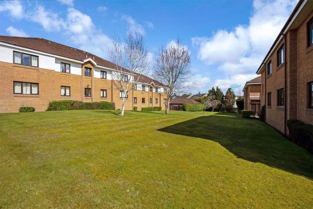 Fairfield Drive, Clarkston, East Renfrewshire G76, 2 bedroom flat for ...