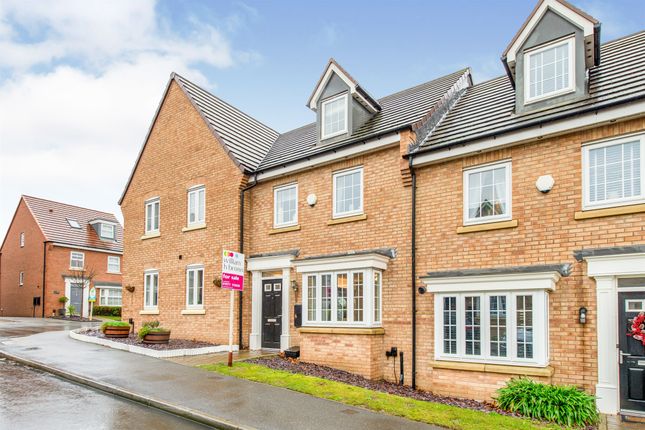 3 Bedroom Houses to Buy in Castleford - Primelocation