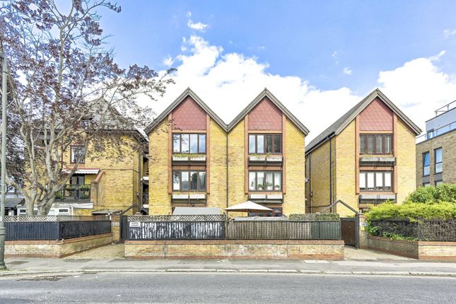 Trinity Road, Wimbledon, London SW19, 2 bedroom flat for sale ...