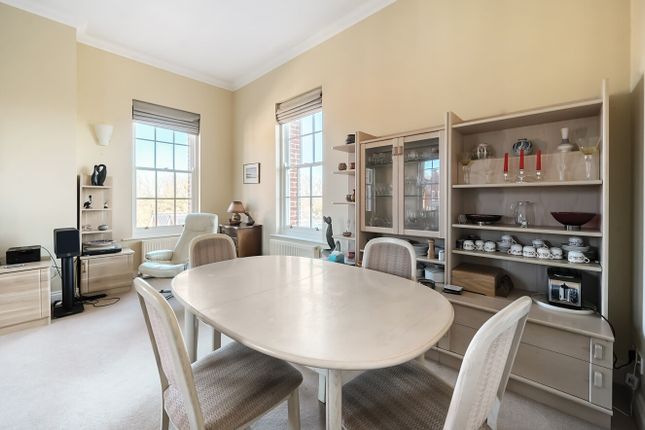 Alison Way, Winchester, Hampshire SO22, 3 bedroom flat for sale ...