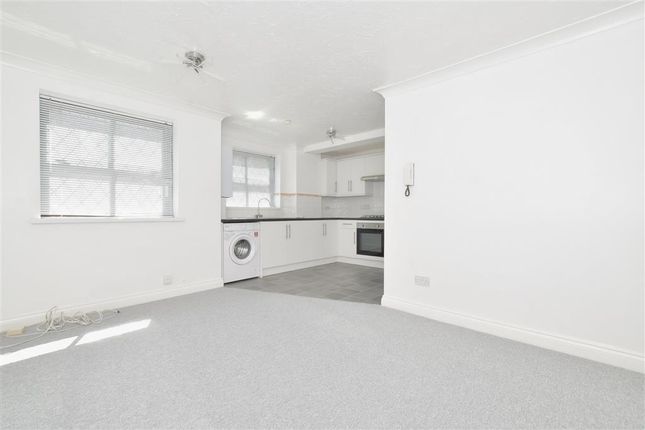 Clive Road, Fratton, Portsmouth, Hampshire PO1, 1 bedroom flat for sale ...