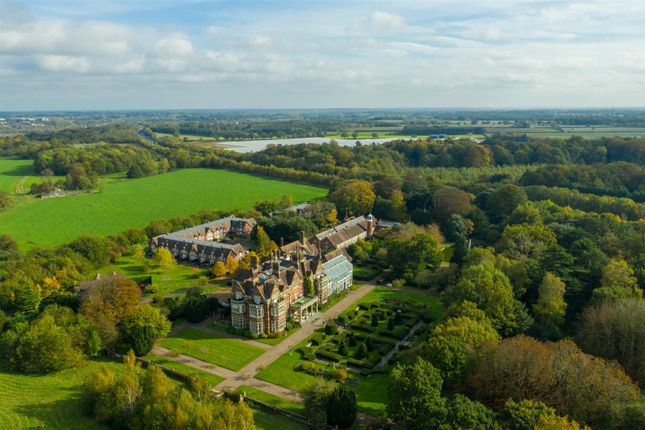 Whitlingham Hall, Trowse, Norwich NR14, 4 bedroom flat for sale ...
