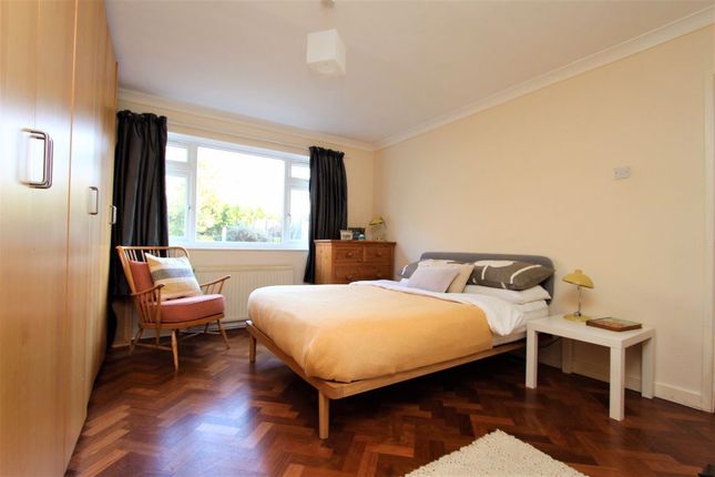 Shaef Way, Teddington TW11, 2 bedroom maisonette to rent - 60957246 ...