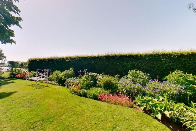 16 Moy House Court, Moy, Near Forres IV36, 3 bedroom cottage for sale ...