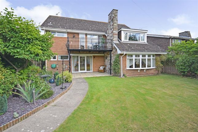 Lowestoft Road, Gorleston, Great Yarmouth NR31, 6 bedroom detached ...