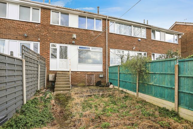 Ramshead Crescent, Seacroft, Leeds LS14, 3 bedroom terraced house for ...