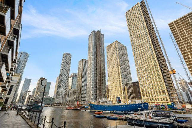 Dollar Bay Point, Dollar Bay Place, London E14, 2 bedroom flat for sale ...