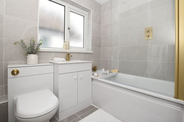 Hayes Wood Avenue, Bromley BR2, 3 bedroom semi-detached house for sale ...