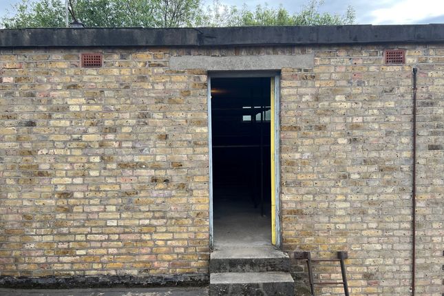 Websters Way, Rayleigh SS6, light industrial to let - 61953043 ...