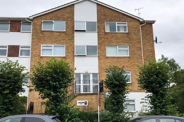 Flats for Sale in Park Road, New Barnet, Barnet EN4 - Park Road, New ...