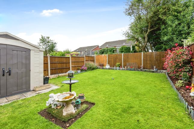 Sheepcote Lane, Tamworth B77, 3 bedroom semi-detached house for sale ...