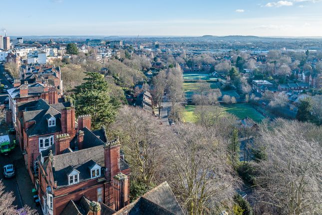 Clinton Terrace, Derby Road, Nottingham NG7, 3 bedroom flat for sale ...