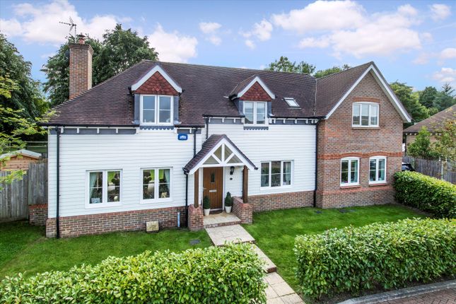 Homes for Sale in Squerryes Mede, Westerham TN16 - Buy Property in ...