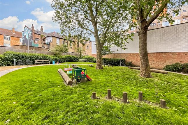 Marlowe Road, Walthamstow, London E17, 1 bedroom flat for sale ...