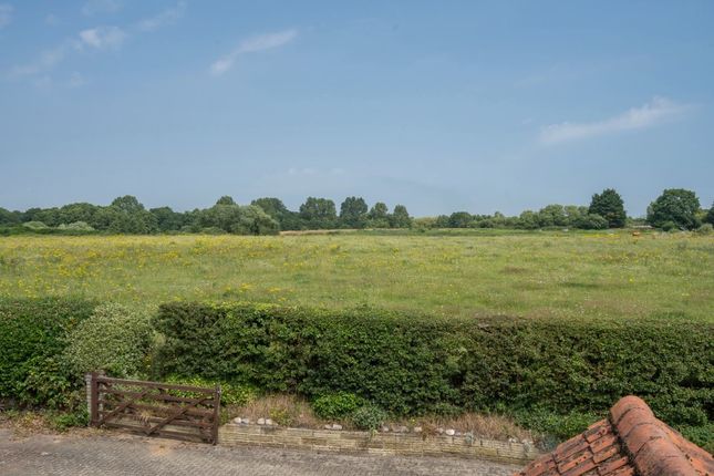 Millway, Barnby, Beccles NR34, 3 bedroom link-detached house for sale ...