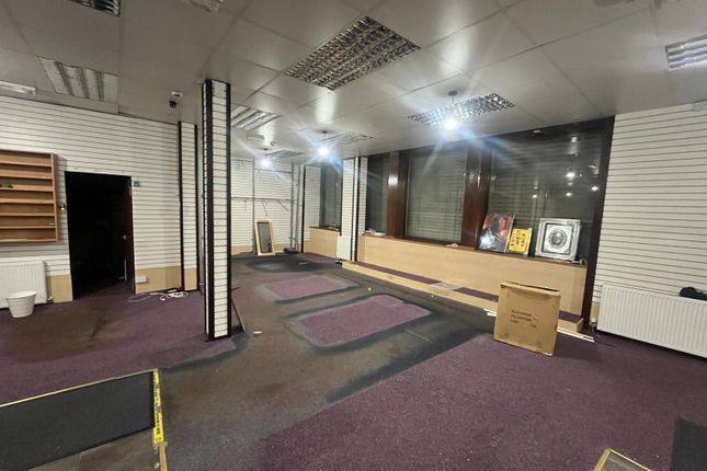 221 Albert Drive, Pollokshields, Glasgow G41, retail premises to let ...