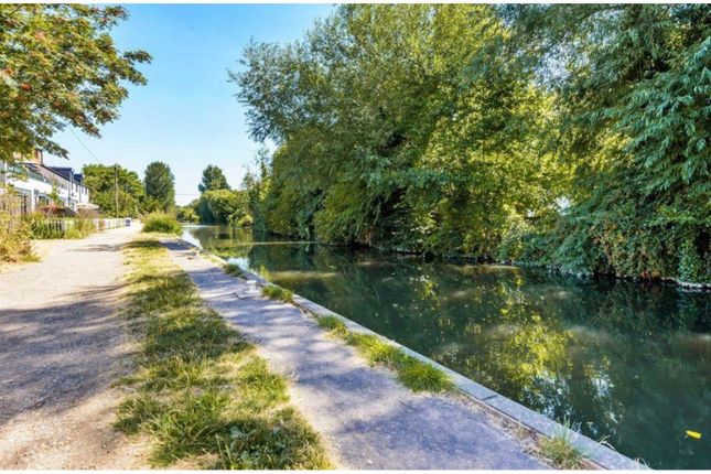 Mill Lane, Reading RG7, 2 bedroom terraced house for sale - 62224019 ...