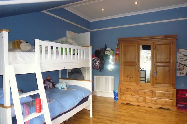 Cliff Cottage, High Craigmore, Rothesay, Isle Of Bute PA20, 4 bedroom ...