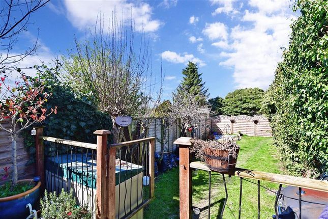 Ladies Mile Road Patcham Brighton East Sussex Bn1 4 Bedroom Semi