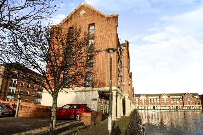 Schooner Way, Cardiff CF10, 2 bedroom flat for sale - 63725731 ...