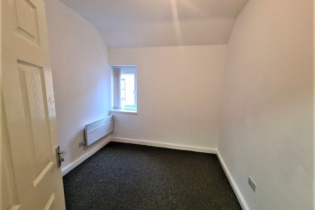 Town Square, High Street, Syston, Leicester LE7, 1 bedroom flat to rent ...