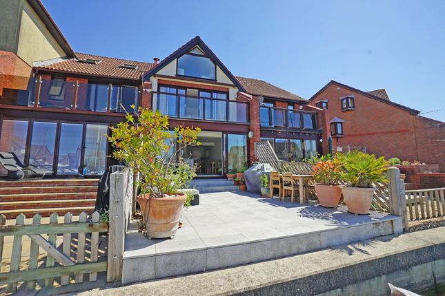 Homes for Sale in Bryher Island, Port Solent, Portsmouth PO6 - Buy ...