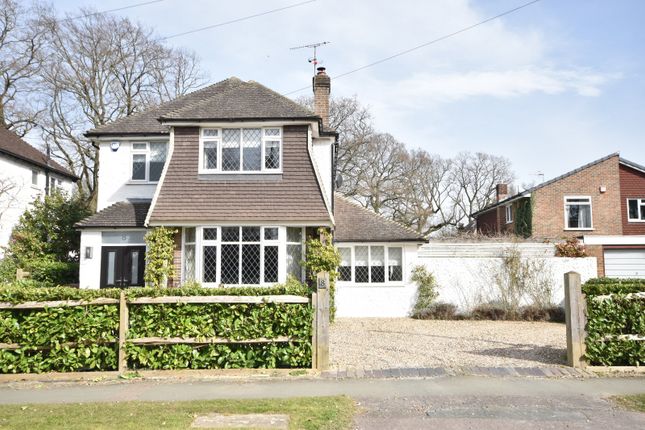 Houses for Sale in Horley, Surrey - Horley, Surrey Houses to Buy ...