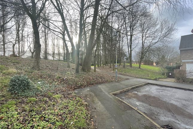 Flaxton Walk, Farndale Estate, Whitmore Reans, Wolverhampton, West ...