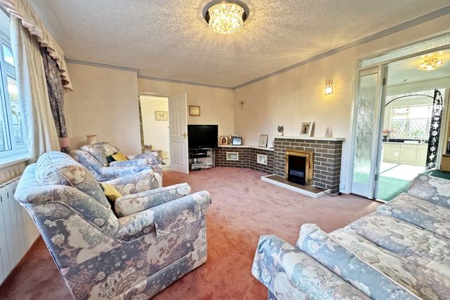 Eary Veg, Tromode Park, Douglas, Isle Of Man IM2, 5 bedroom detached ...