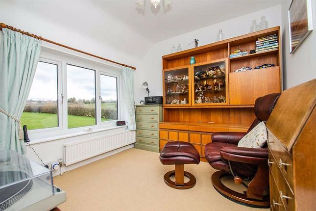 Lichfield Road, Edial, Burntwood WS7, 4 bedroom equestrian property for ...