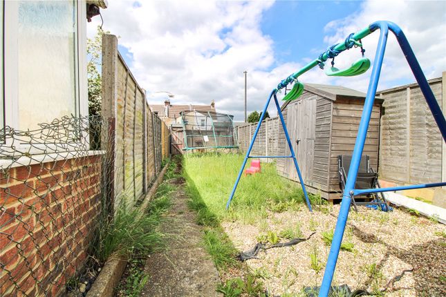 Milton Road Gillingham Kent Me7 3 Bedroom Terraced House For Sale