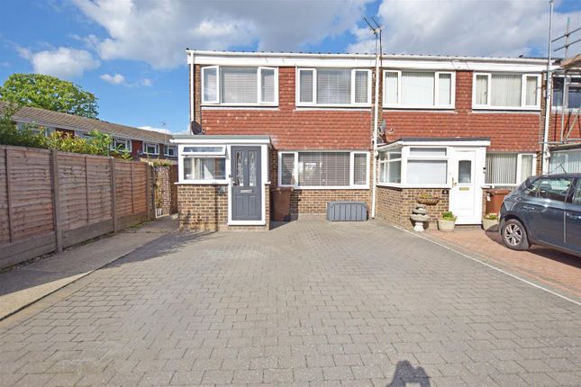 Hawbeck Road, Rainham, Gillingham ME8, 3 bedroom end terrace house for ...