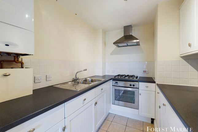 North Parade, Frome BA11, 2 bedroom flat for sale - 61810774 ...