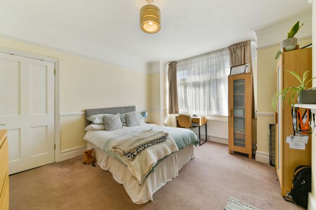 Durham Road, West Wimbledon SW20, 2 bedroom maisonette for sale ...