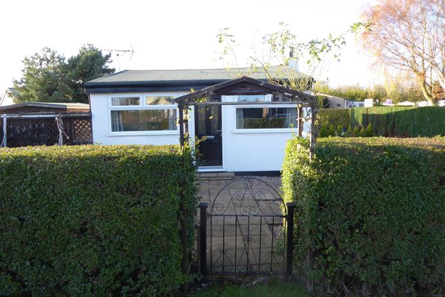 3 Bed Detached Bungalow For Sale In 1st Main Road Humberston Fitties