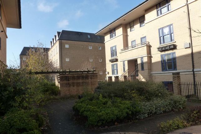 1 bed flat to rent in North Row, Milton Keynes MK9 - Zoopla
