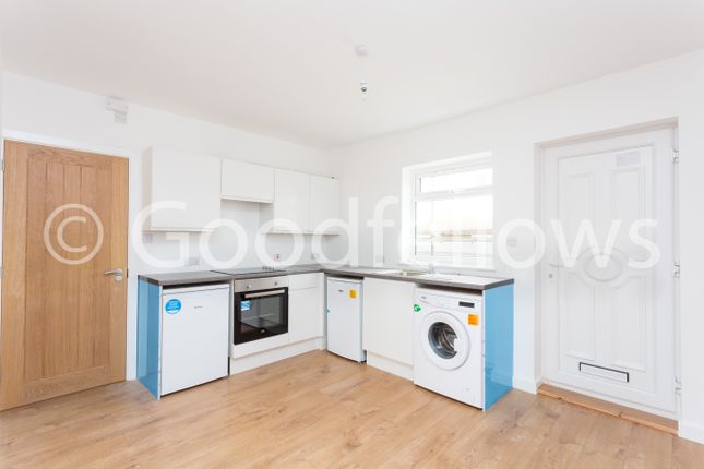 Stonecot Hill, Sutton, Surrey SM3, 2 bedroom maisonette to rent ...