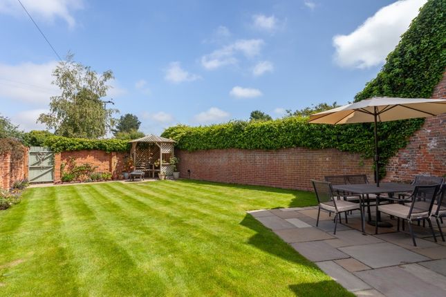 The Street, Ringland, Norwich NR8, 3 bedroom barn conversion for sale ...