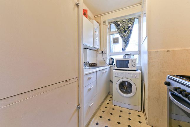 Patmore Estate, Nine Elms, London SW8, studio to rent - 69097702 ...