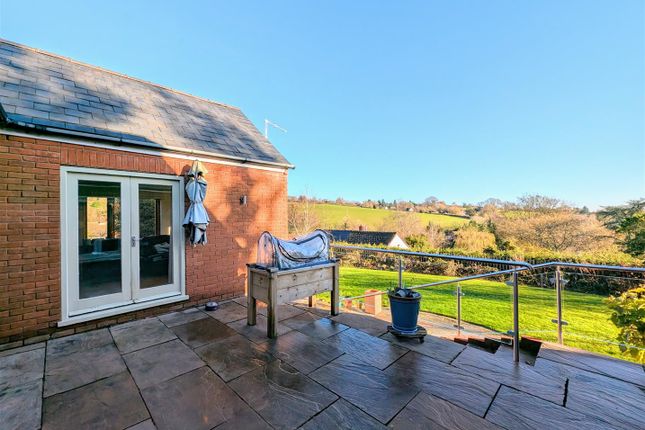 The Thorn, Kingsthorne, Hereford HR2, 4 bedroom detached bungalow for ...