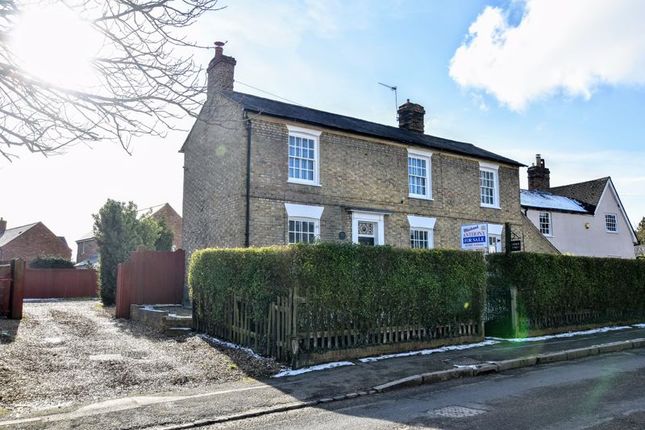 3 Bedroom Houses to Buy in Milton Keynes - Primelocation