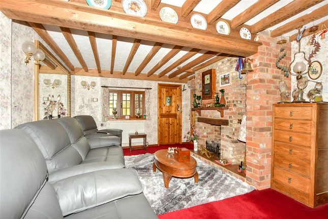 The Street, Frinsted, Sittingbourne, Kent ME9, 4 bedroom detached house ...