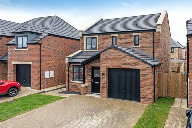 Burnview Court, Callerton, Newcastle Upon Tyne, Tyne And Wear NE5, 3 ...