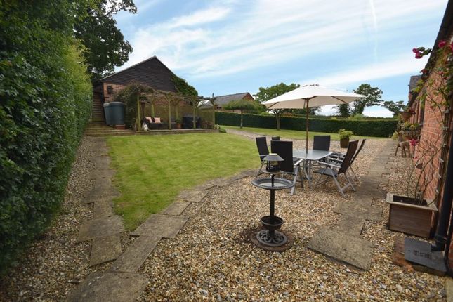 Tallarn Green, Malpas SY14, 3 bedroom barn conversion for sale ...